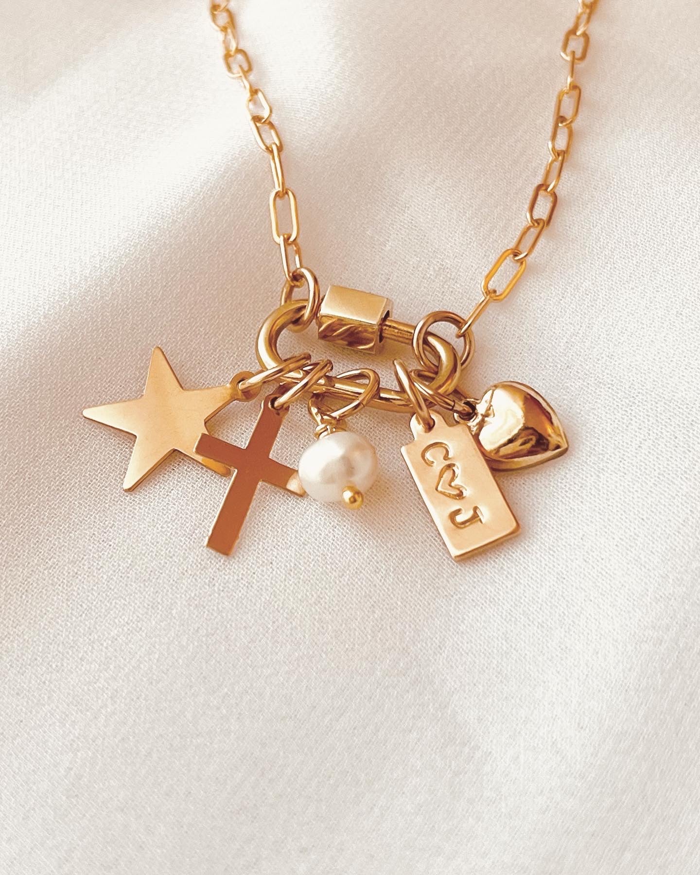 Personalized Jewelry, Initial Necklace, Gift For Her – Coco Wagner Design