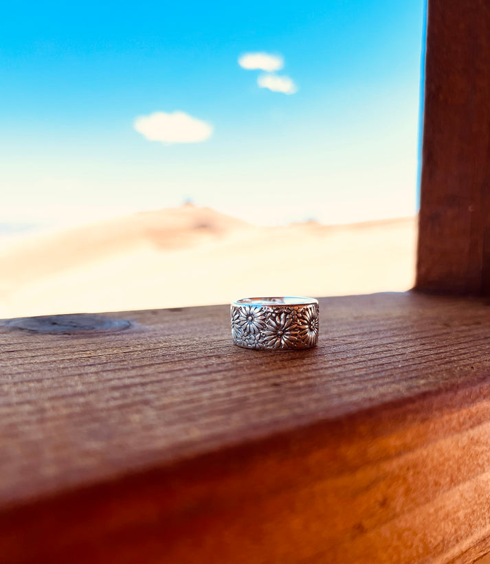 Wildflower Ring – Coco Wagner Design
